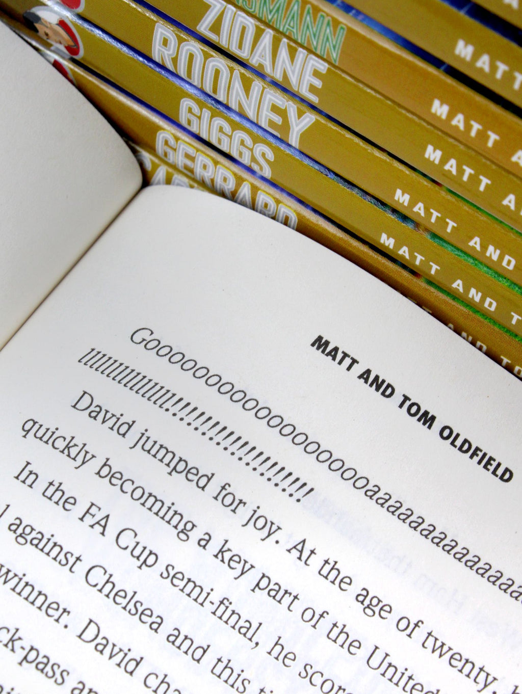 Ultimate Football Heroes: Classic 10 Book Collection Featuring Zidane ...