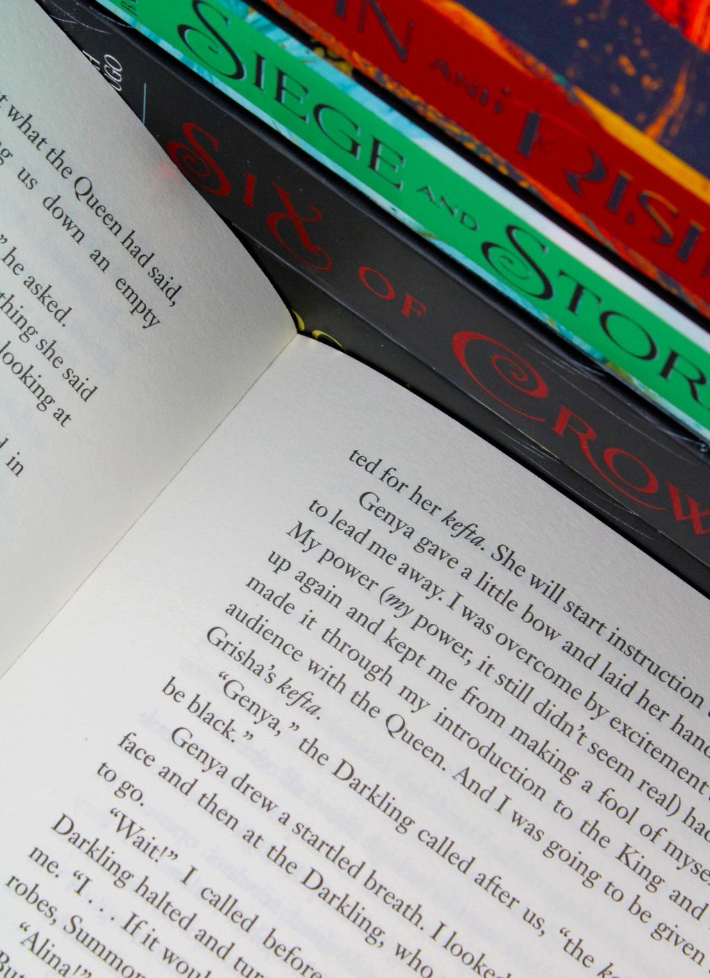 Leigh Bardugo 5 Books Set Collection, Shadow And Bone Trilogy, Grishav ...